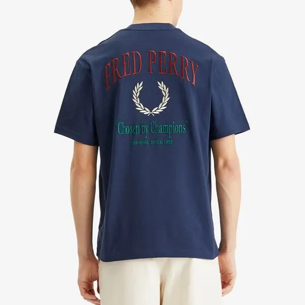 ★FRED PERRY★ Clubhouse Embroidered Champion T-Shirt Tennis Fred Perry Embroidered Champion T-Shirt - Tennis Blue